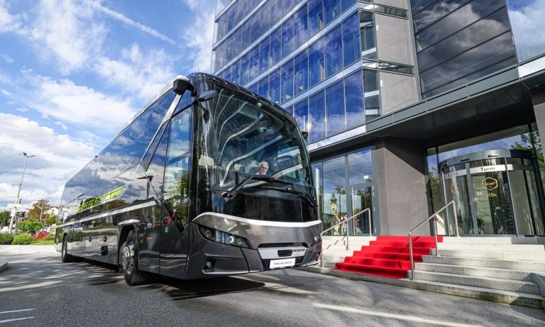 MAN unveils its first fully electric coach at Busworld Brussels 2025 ...
